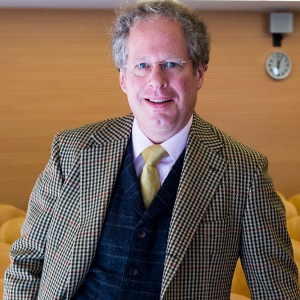 Prof. G.R.D. (Geoffrey) Underhill - University of Amsterdam