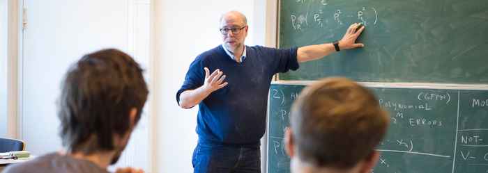 COR over docentenbeleid: hoe staat het met de uitvoering ...