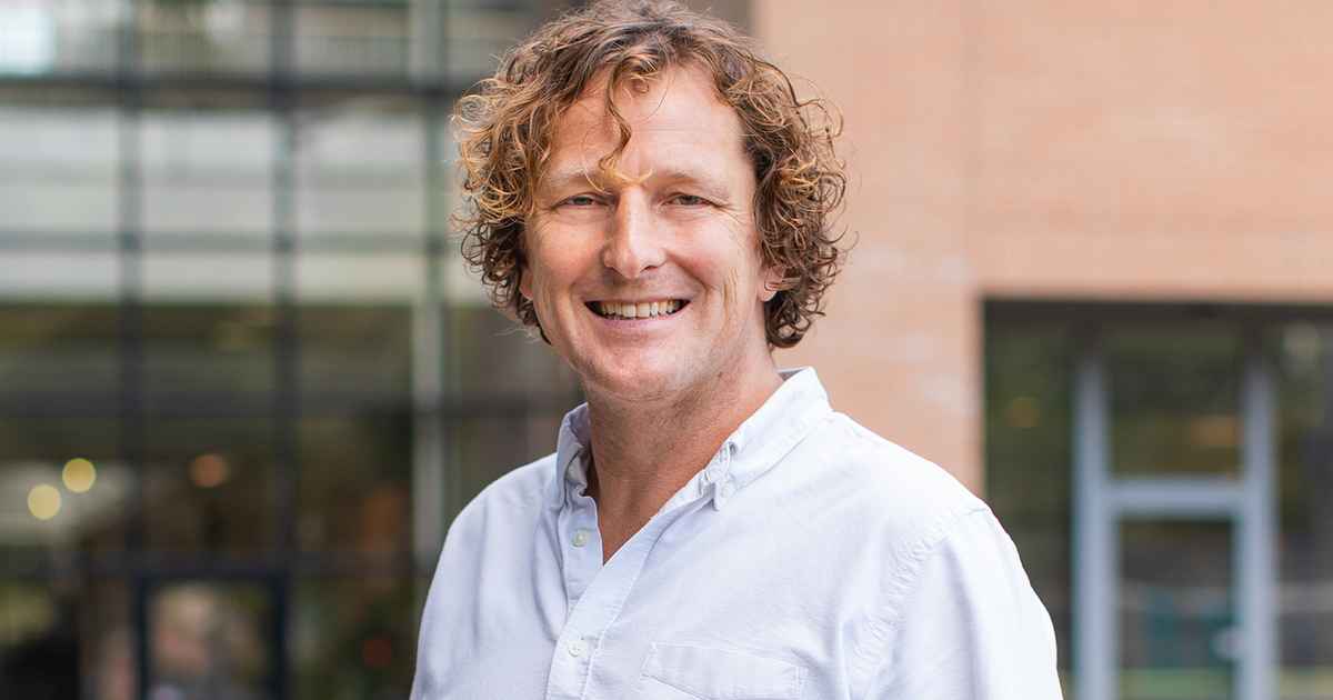 Marc van der Valk benoemd tot hoogleraar Inwendige Geneeskunde, in het ...