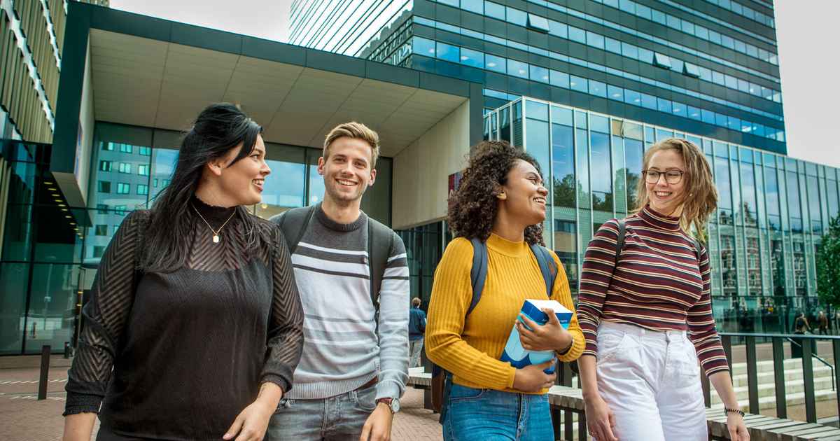 Studenten vertellen - Bachelor Fiscaal Recht - Universiteit van Amsterdam