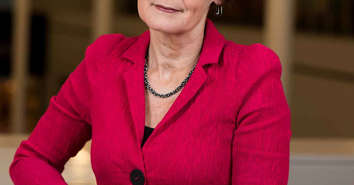 Waarom luiden universiteiten de noodklok over internationale studenten ...