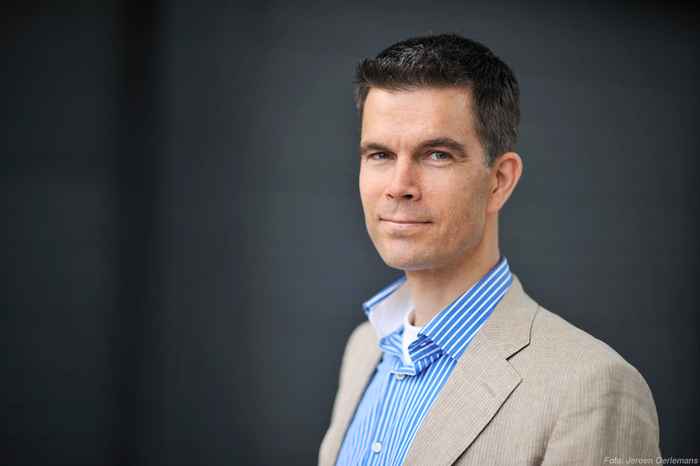 Dr P.J. Lucassen - Universiteit van Amsterdam