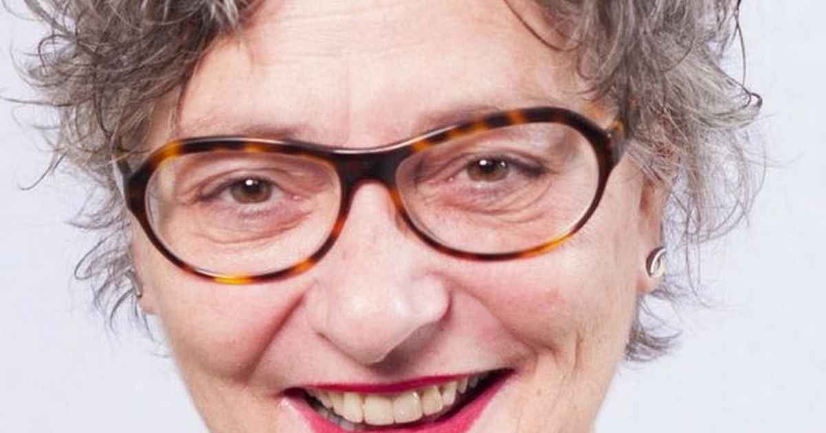 Margriet Heim ontvangt koninklijke onderscheiding - Universiteit van ...