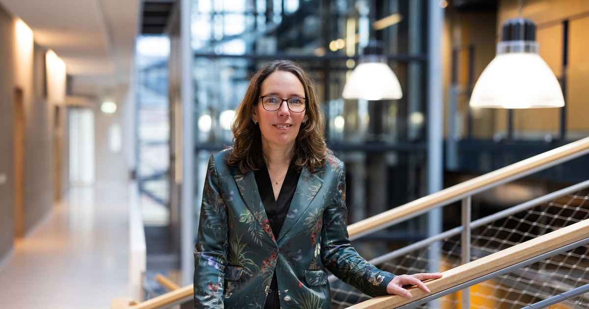 Linda Verhoef appointed Professor by Special Appointment of Microbial ...