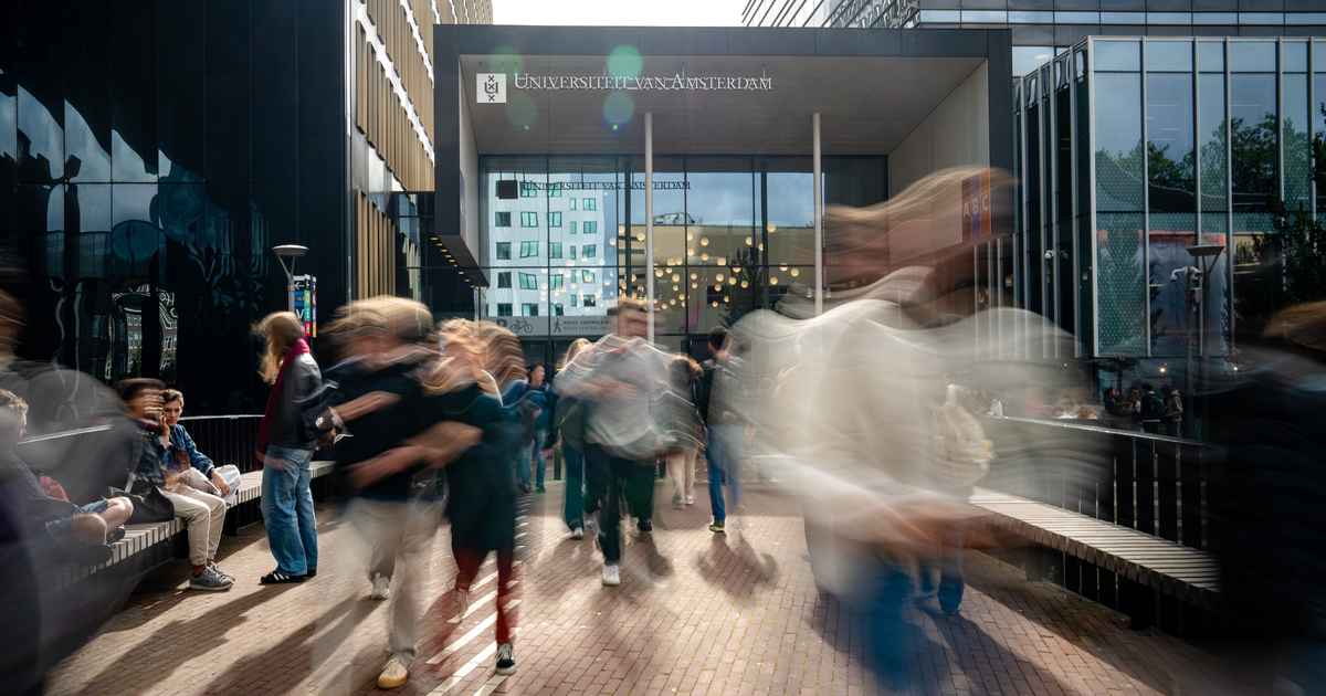 Bezuinigingen op hoger onderwijs. En nu? - Universiteit van Amsterdam