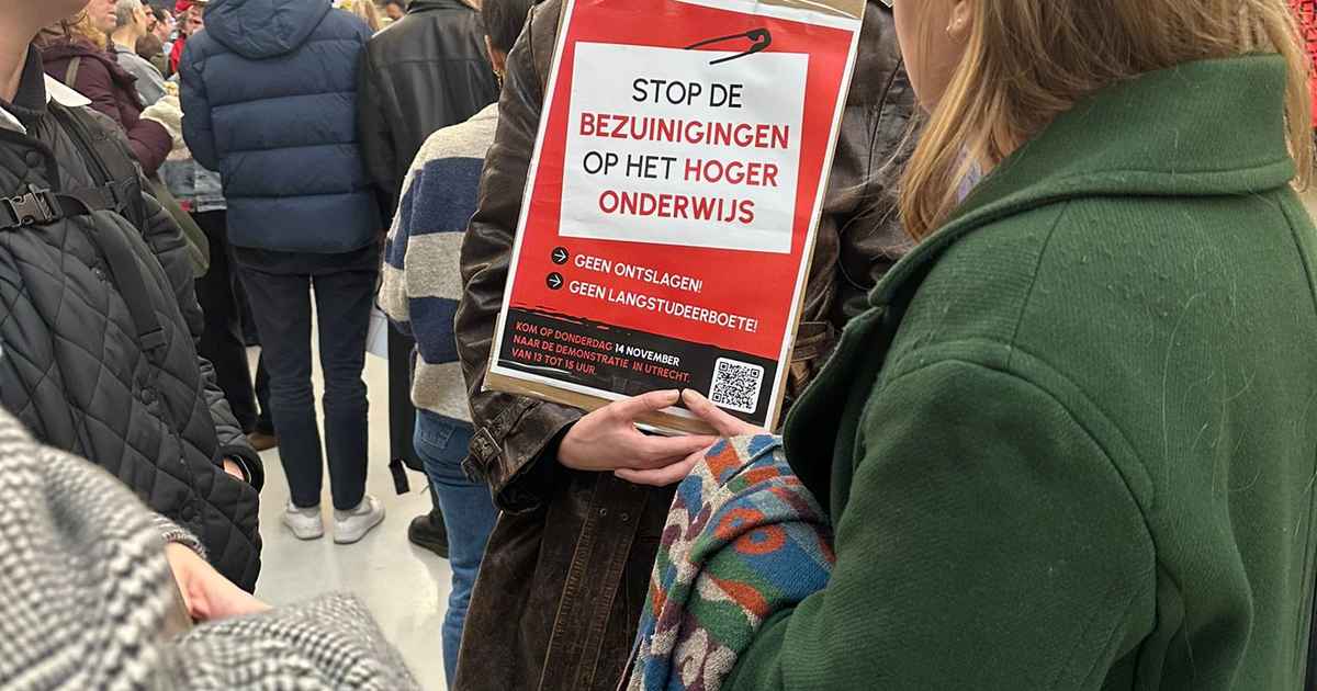 Timeline of actions against budget cuts - University of Amsterdam
