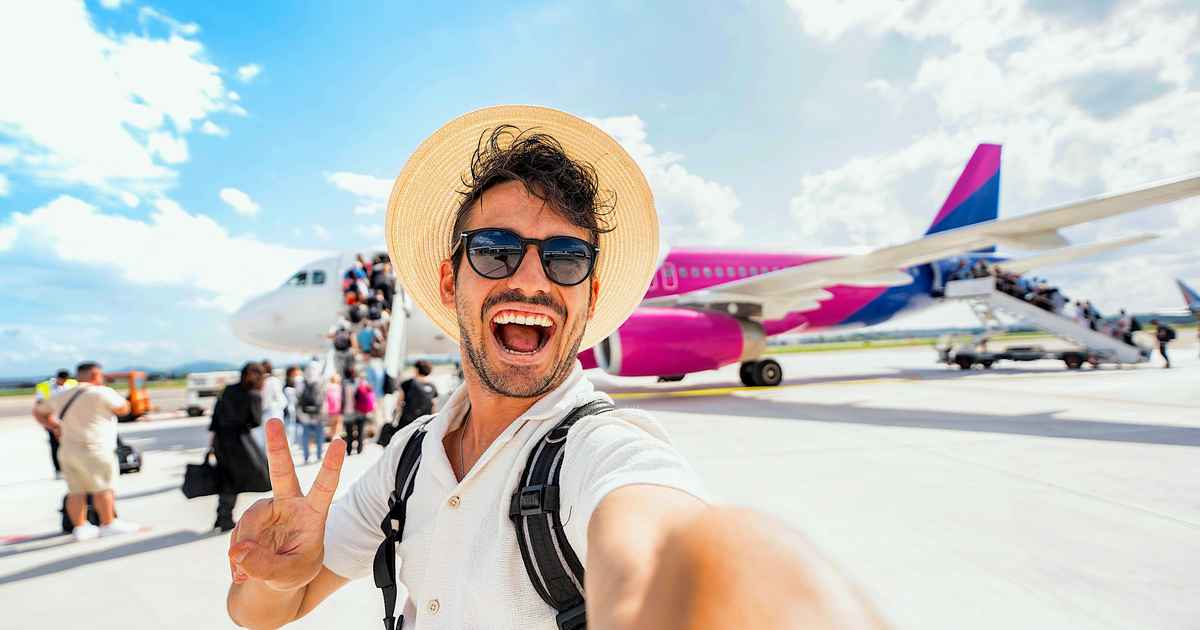 How can we get people to fly less? - University of Amsterdam