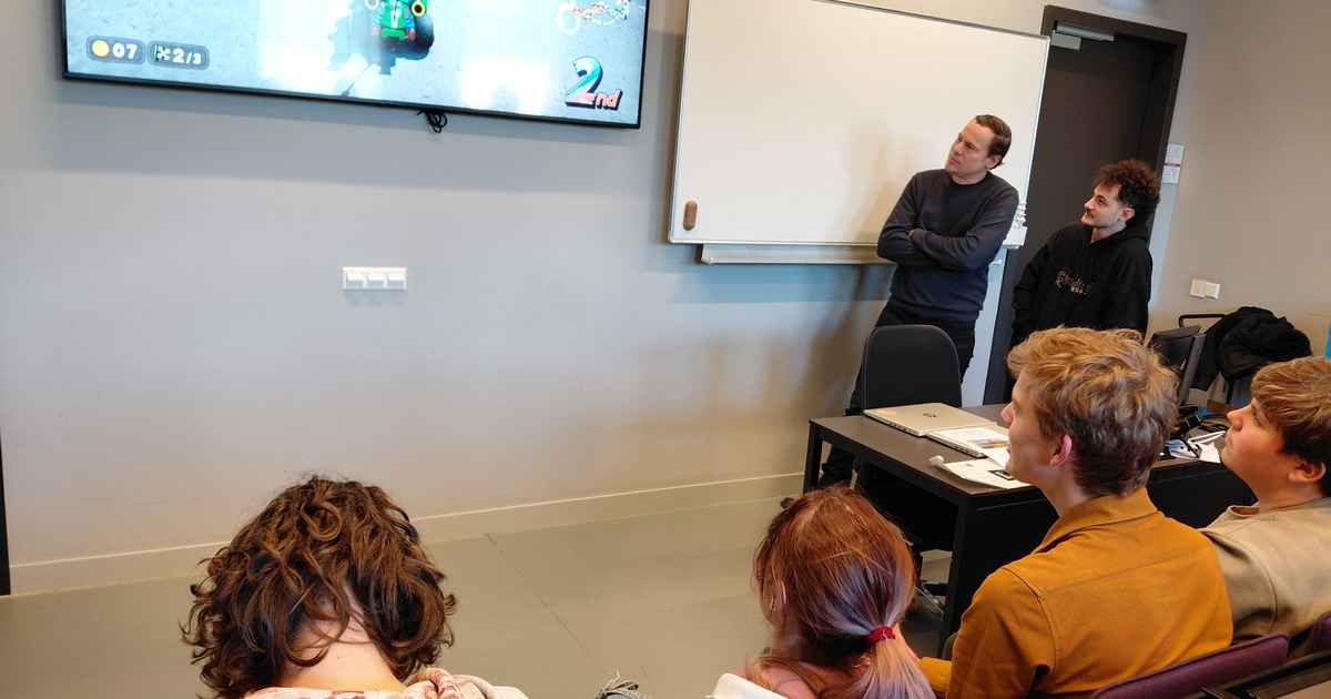 Onderzoeker voor een dag: FMG zet deuren open voor leerlingen uit het ...