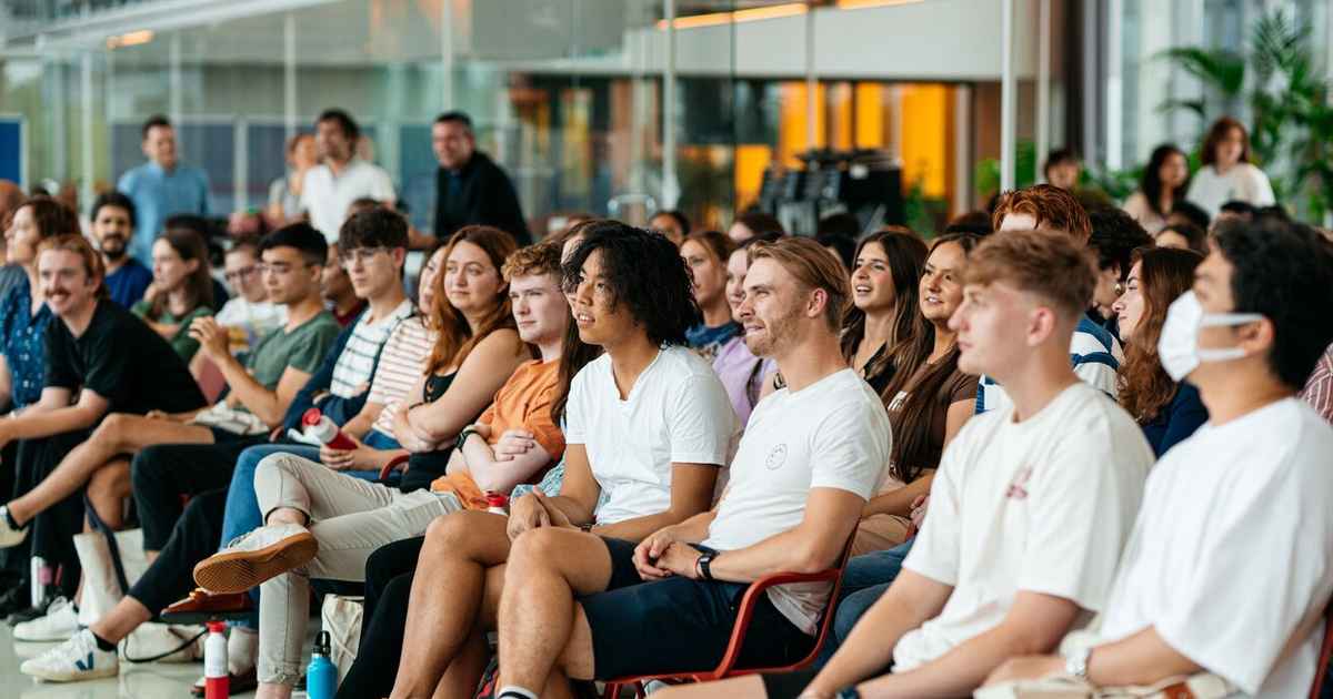 UvA Summer Ambassadors - University of Amsterdam